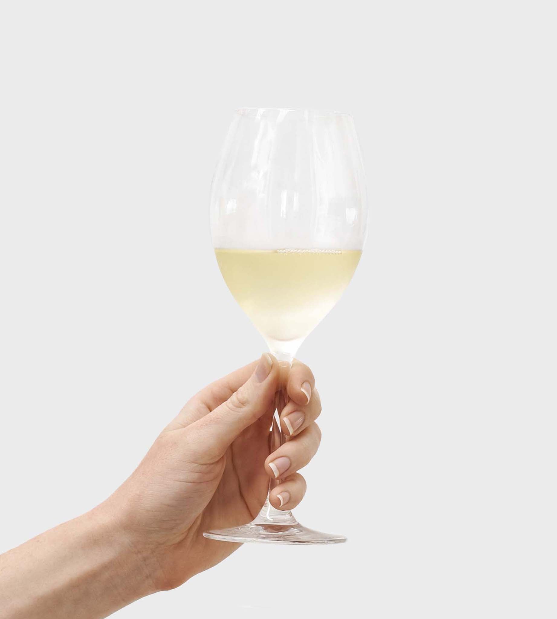 Plumm Vintage White Wine Glass